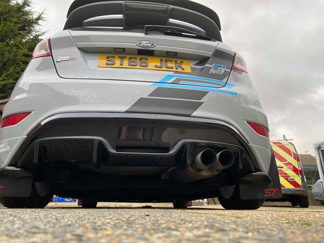 Ford Fiesta Mk7.5 ST Zetec S Rear Diffuser ES DESIGN – extremestyledesign